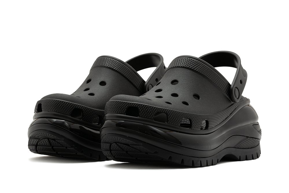 Obuwie Crocs Classic Mega Crush Clog W 'Black' (207988-BLACK) | WSS