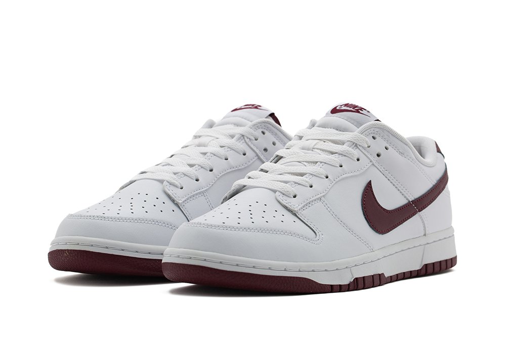 Obuwie Nike Dunk Low Retro 'Maroon White' (DV0831-102) | WSS